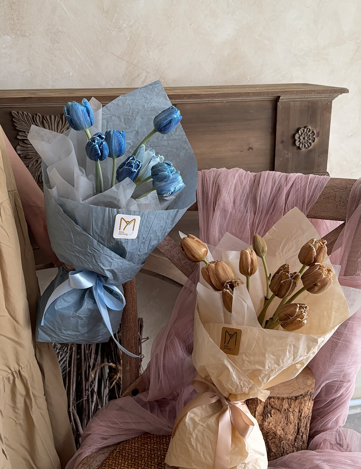 Premium Dyed Tulips • Miss Moonig